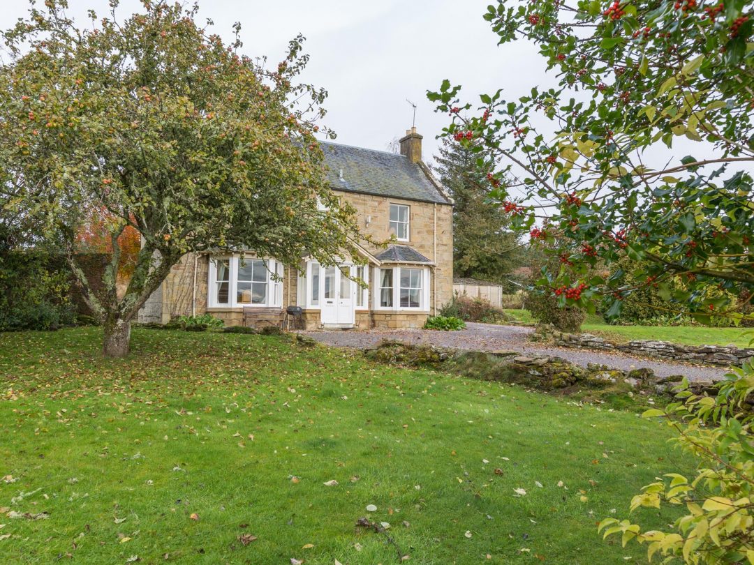 Brahan Estate | your home in the country